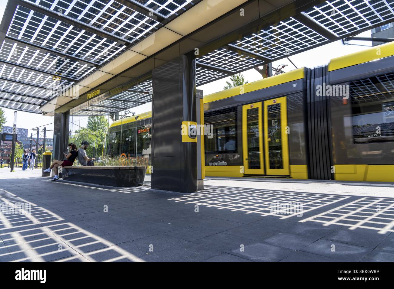 New bus and tram stops at Science Park Utrecht, Utrecht University, the ...