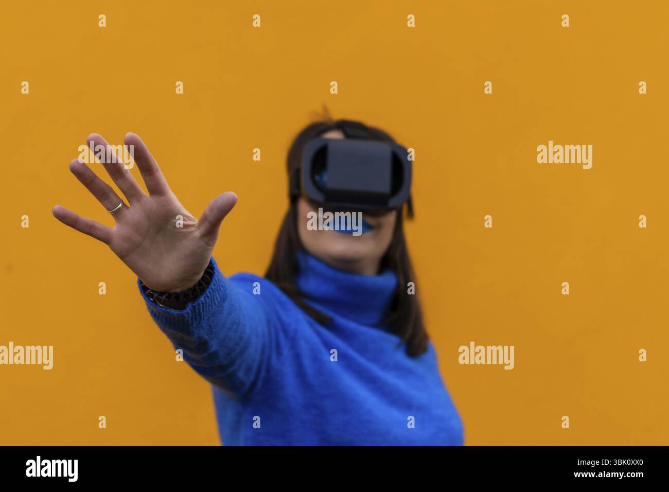 Virtual reality camera on hi-res stock photography and images - Alamy