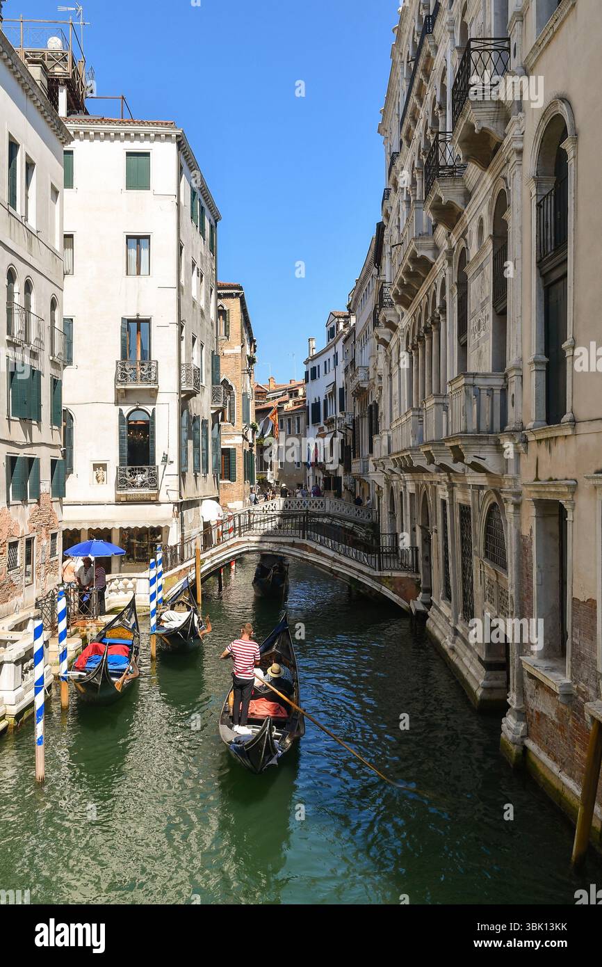 Fondamenta de la canonica hi-res stock photography and images - Alamy