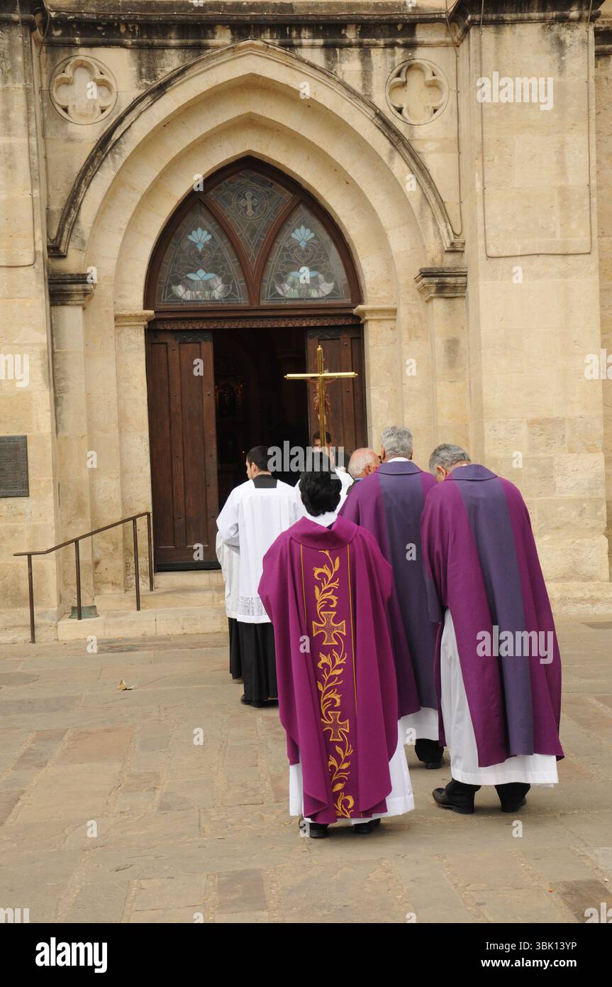 San Antonio, Texas, USA. March 16, 2013: Priests in purple vestments ...