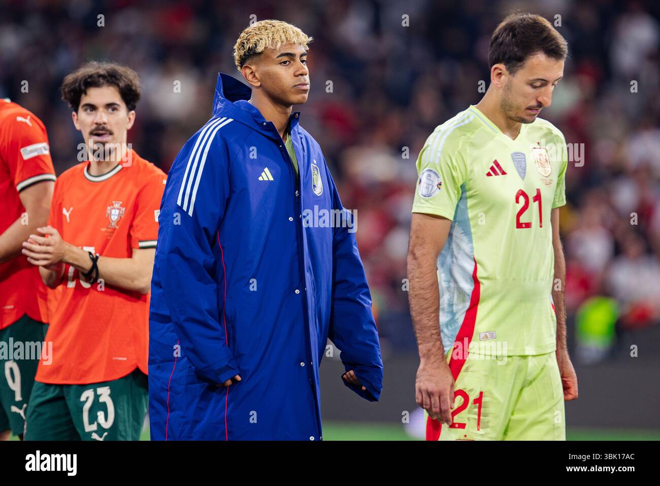 Spanien nations league lamine hi-res stock photography and images - Alamy