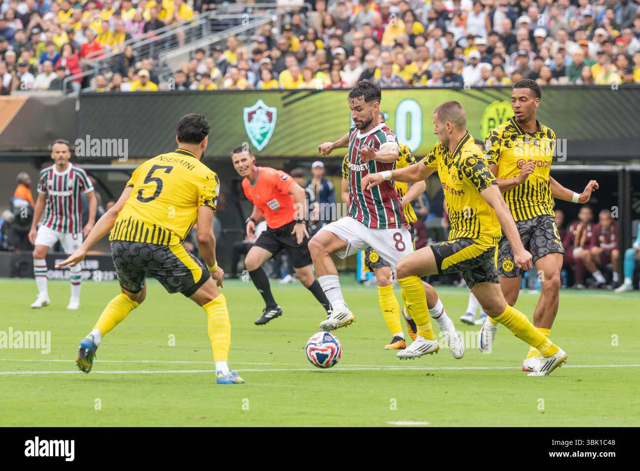 East Rutherford, NJ, June 17, 2025: Martinelli (8) of Fluminense FC ...