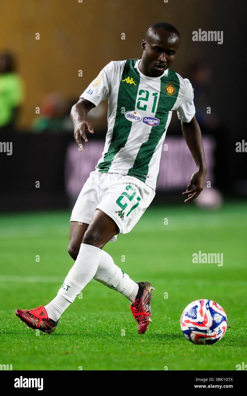 Abdramane Onate of Esperance Sportive de Tunis in action during the ...
