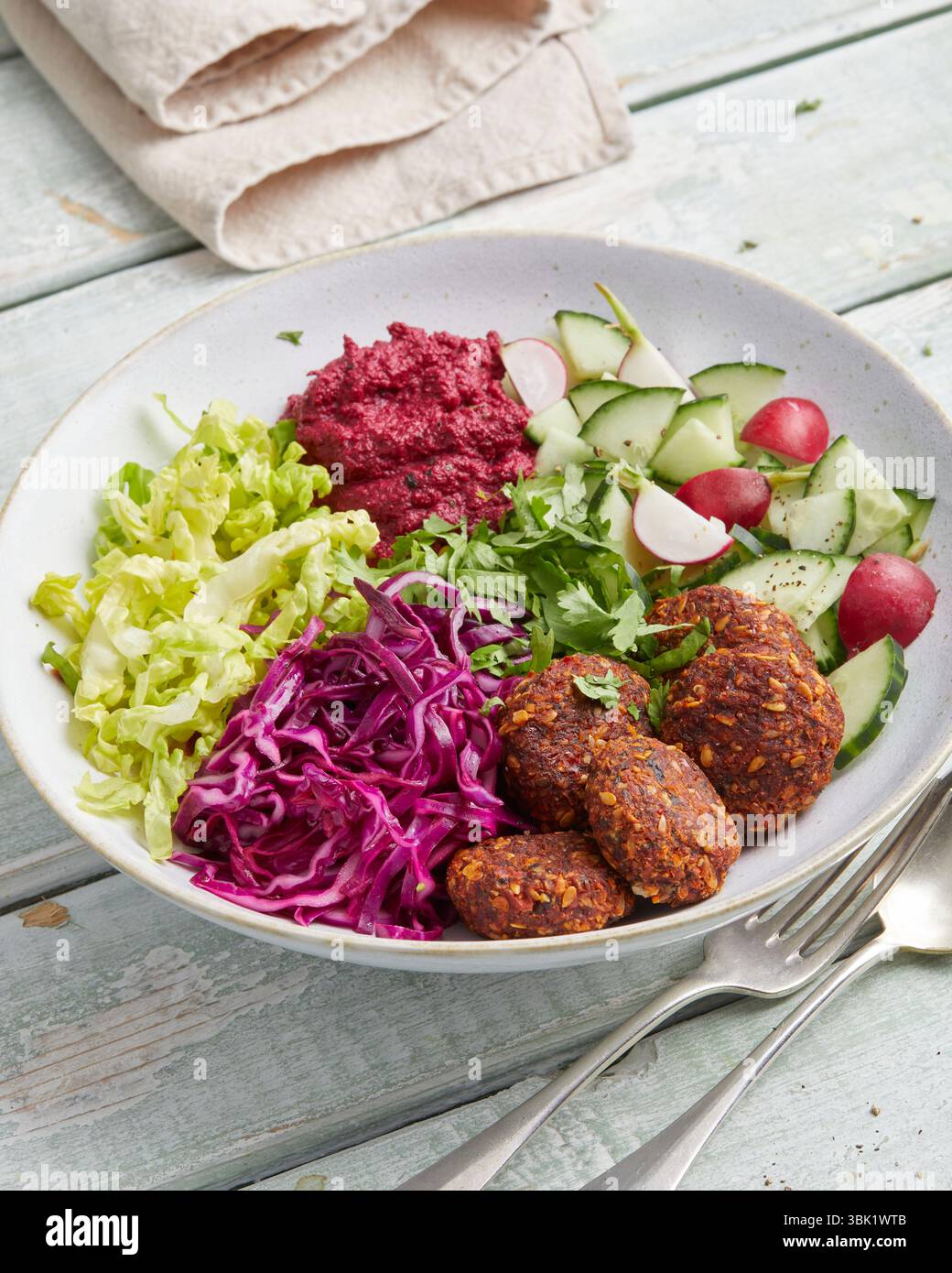 Beet and falafel combo hi-res stock photography and images - Alamy