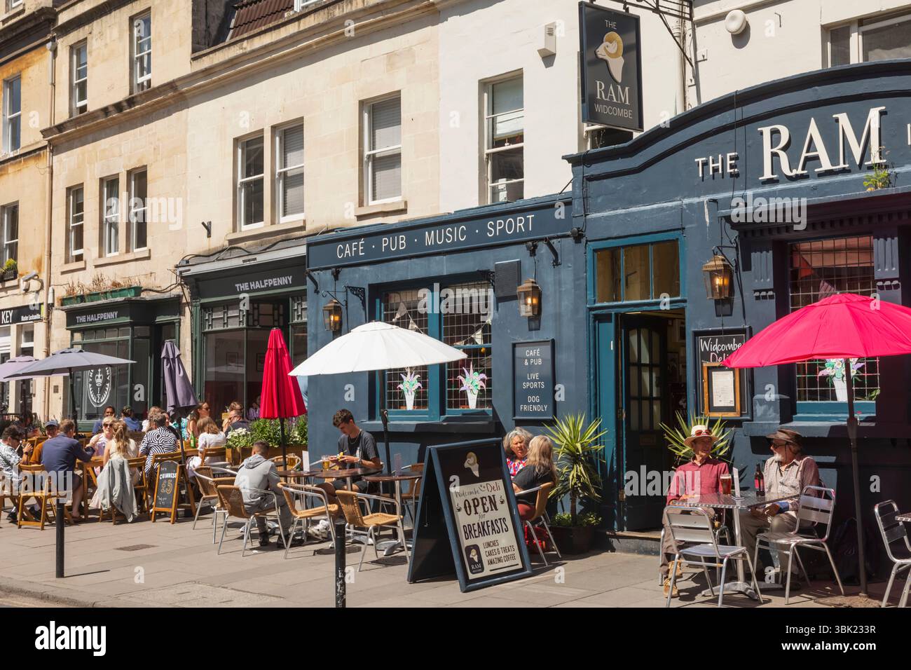 Widcombe parade hi-res stock photography and images - Alamy