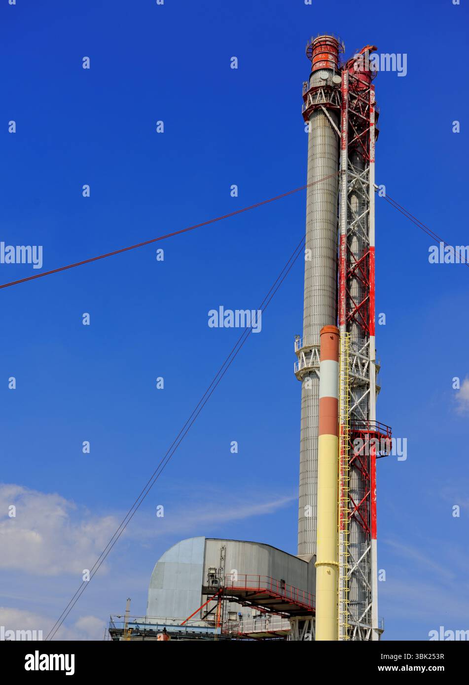 Large chimney hi-res stock photography and images - Alamy