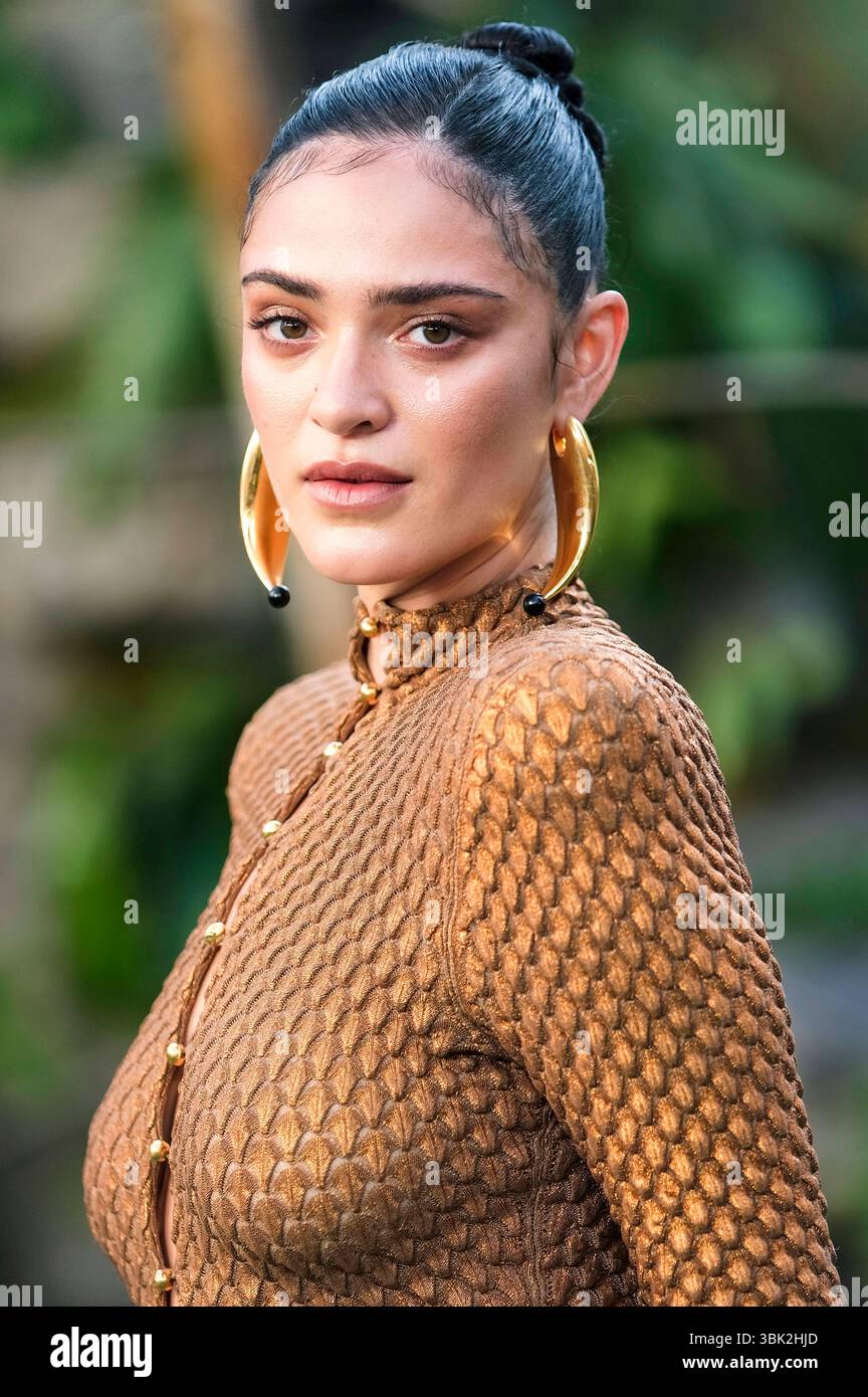 Luna Blaise bei der Weltpremiere des Kinofilms Jurassic World: Rebirth ...