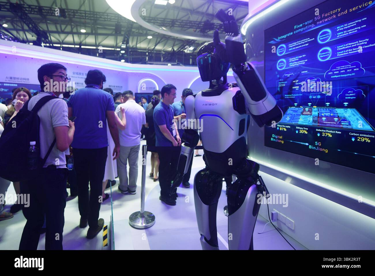 SHANGHAI, CHINA - JUNE 18, 2025 - A humanoid robot gave an explanation ...