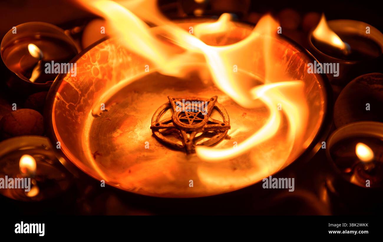 Pentagram church hi-res stock photography and images - Alamy