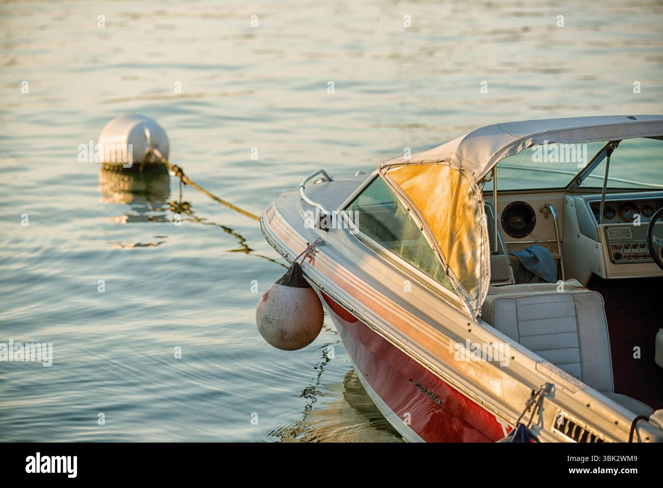 Beautiful coast in evening hi-res stock photography and images - Alamy