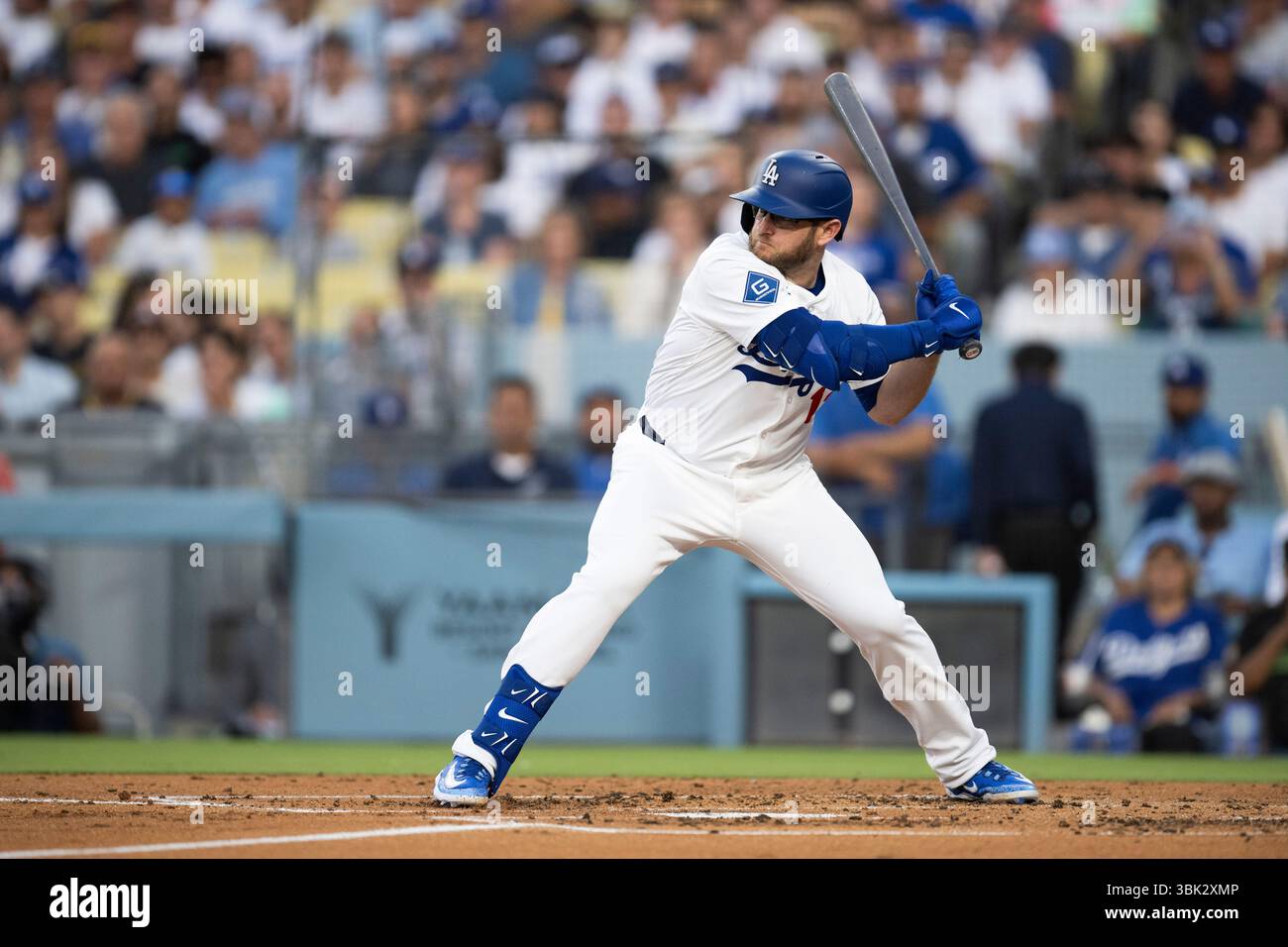 Los Angeles Dodgers' Max Muncy bats during a baseball game against the ...