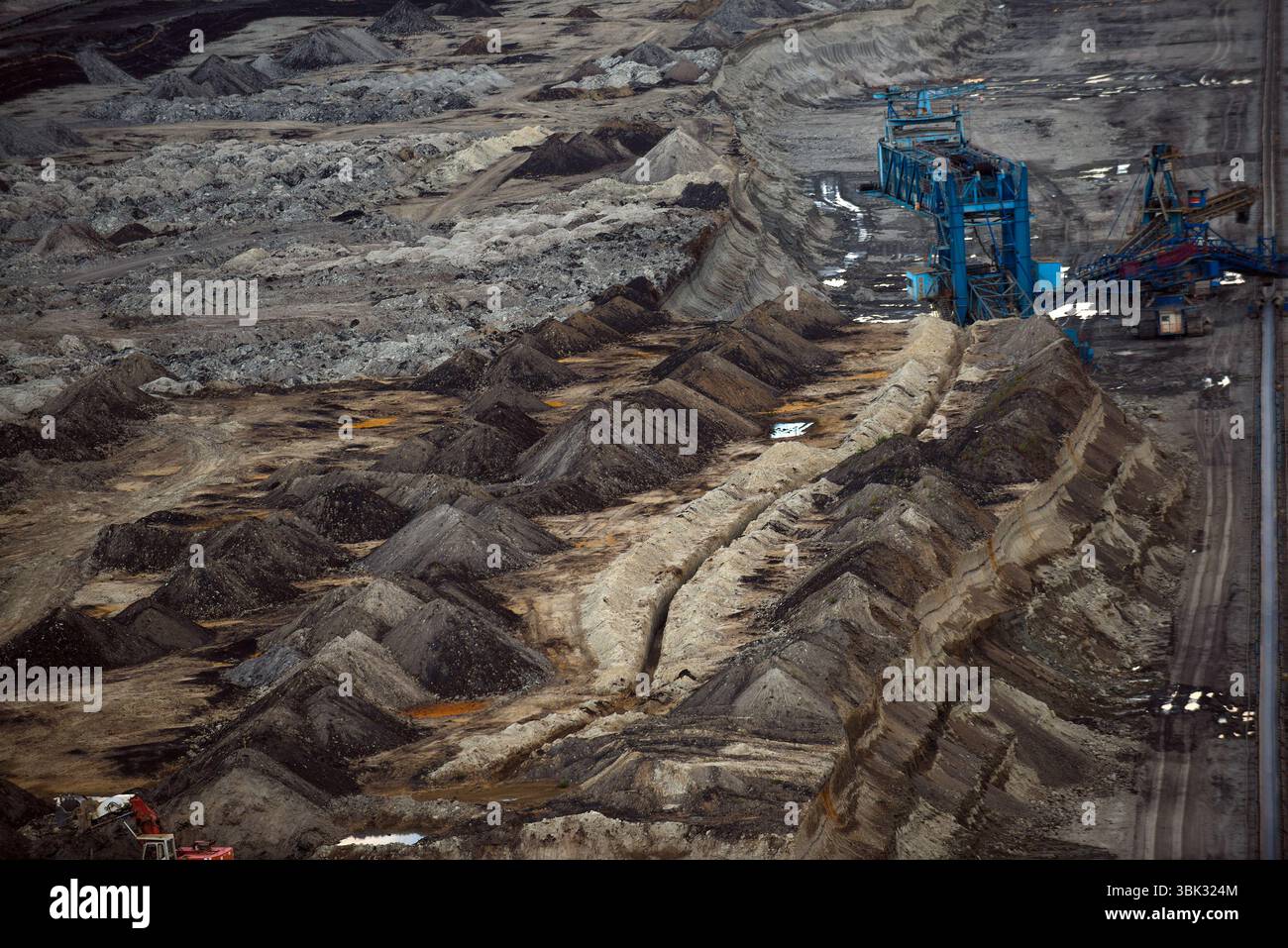 In industrial labor hi-res stock photography and images - Alamy