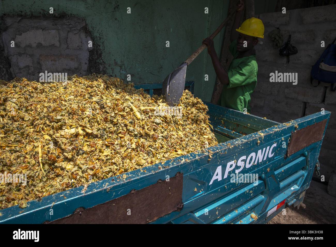 Fruit juice factory waste recycling in Allada, Benin Stock Photo - Alamy