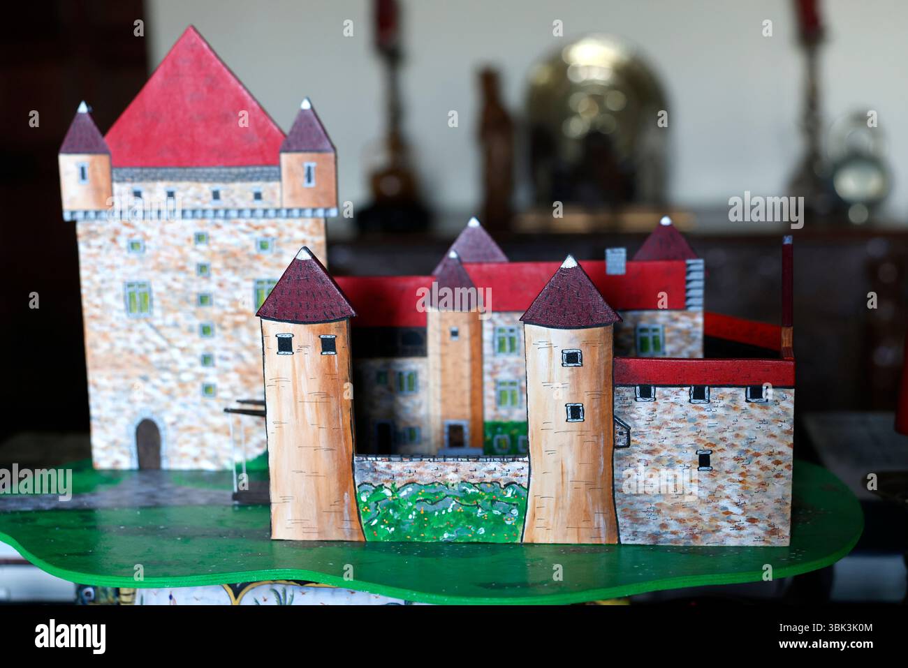 Cardboard model of a medieval castle Stock Photo - Alamy