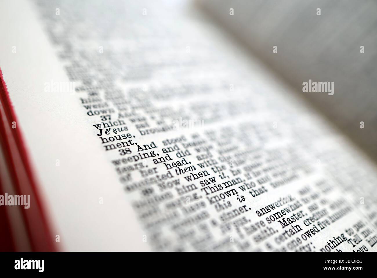 Open bible in catholic hi-res stock photography and images - Alamy