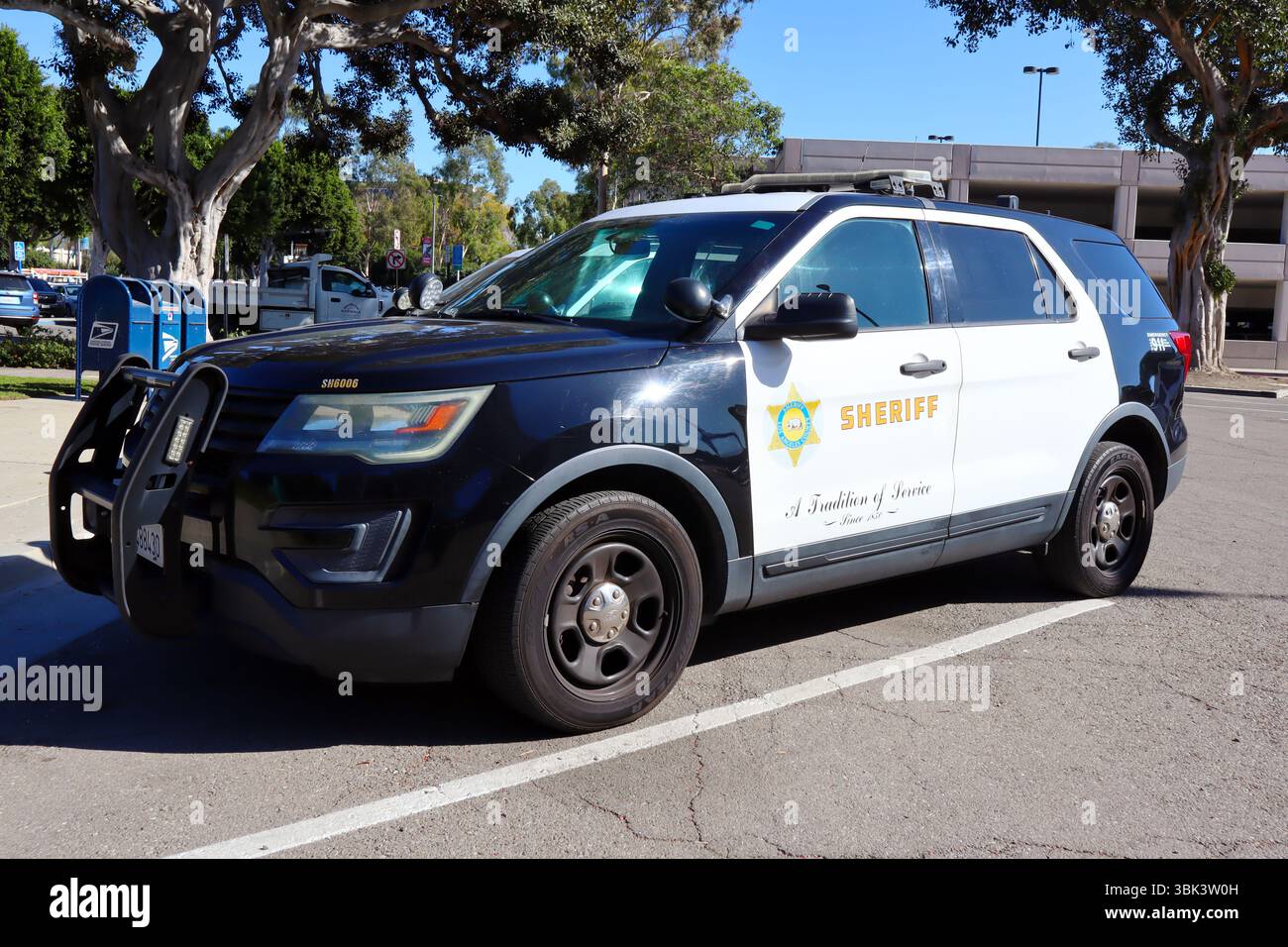 Los Angeles County Sheriff Car Stock Photo - Alamy