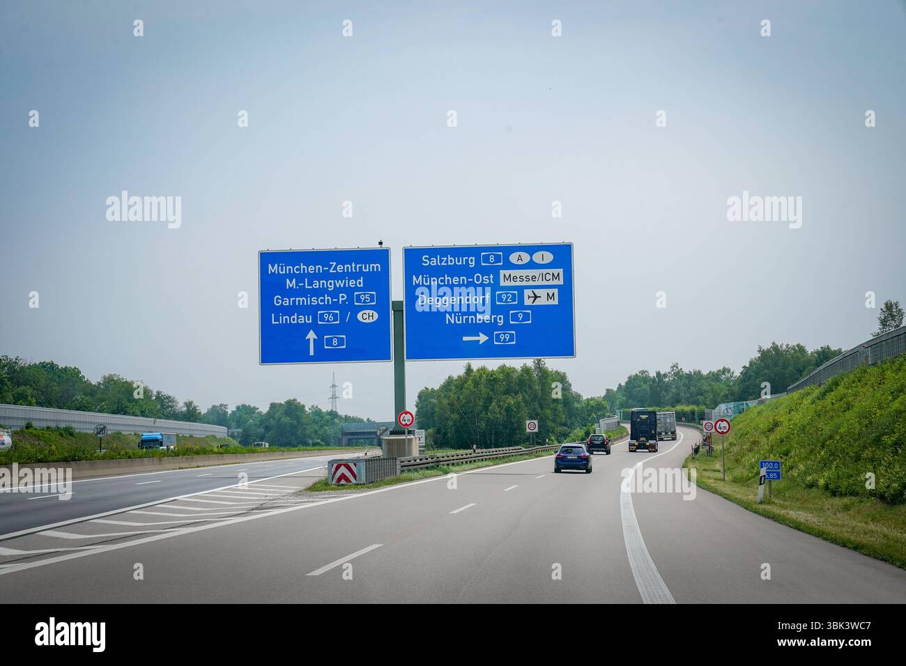 Deutschland, Bayern, Europa, Autobahn A8, Autobahnkreuz München-West ...