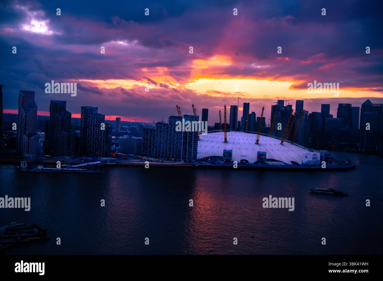 The O2 Arena and Canary Wharf skyline view in London Stock Photo - Alamy