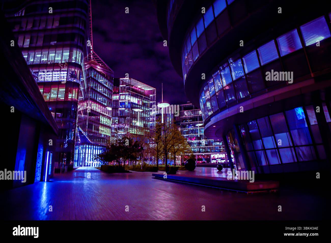 London at night with illuminated skyscrapers Stock Photo - Alamy