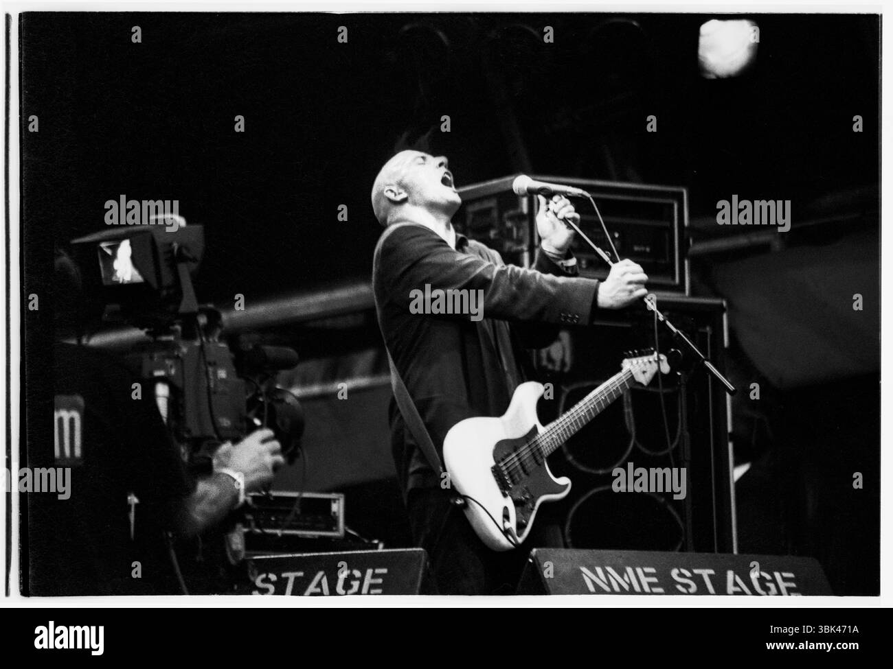 Rock guitarist on steps Black and White Stock Photos & Images - Alamy
