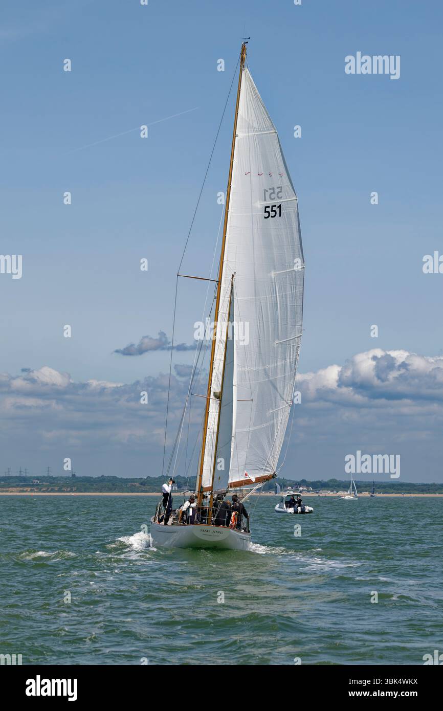 Mah jong boat hi-res stock photography and images - Alamy
