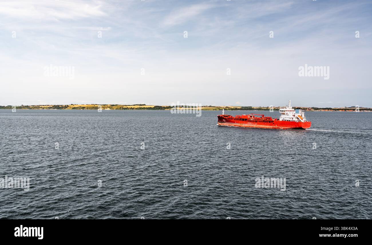 Tanker sails in calm ocean hi-res stock photography and images - Alamy