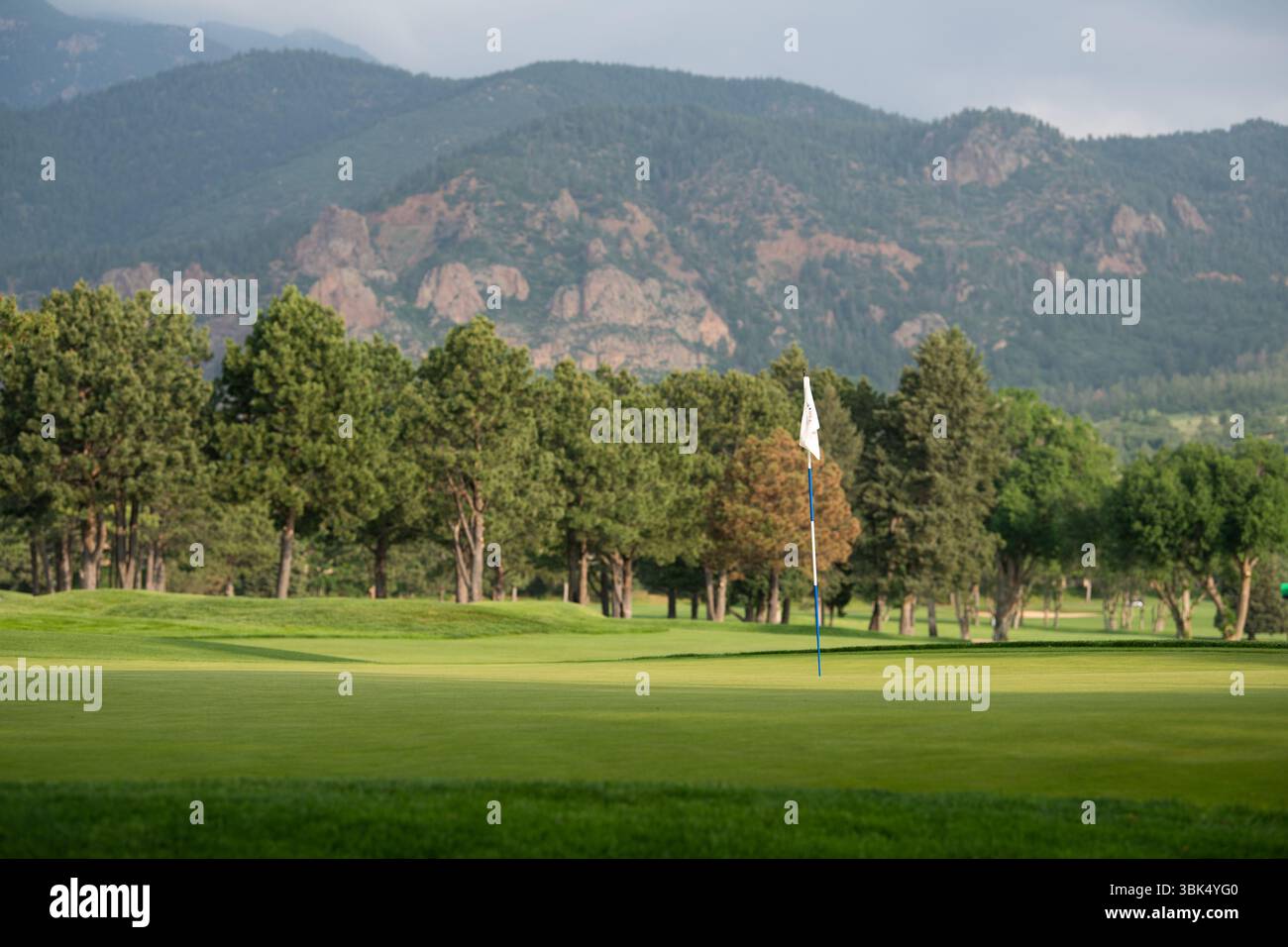 Colorado Springs, Colorado, USA. 17th June, 2025. US Senior Open Course ...