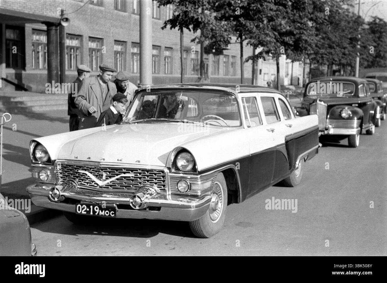 Gaz chaika 1959 hi-res stock photography and images - Alamy
