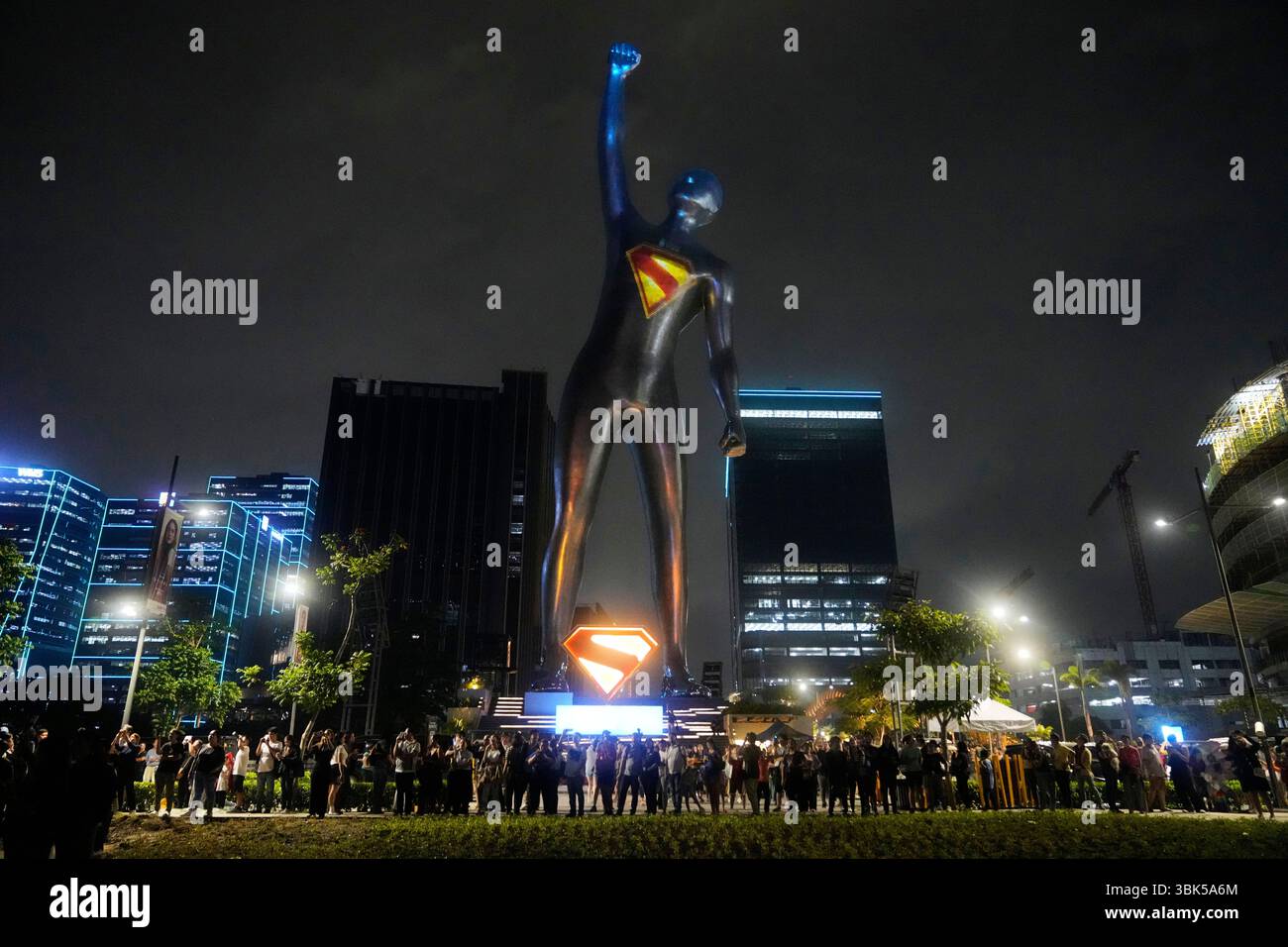 The "Superman" sign is flashed on "The Victor" statue during an event ...