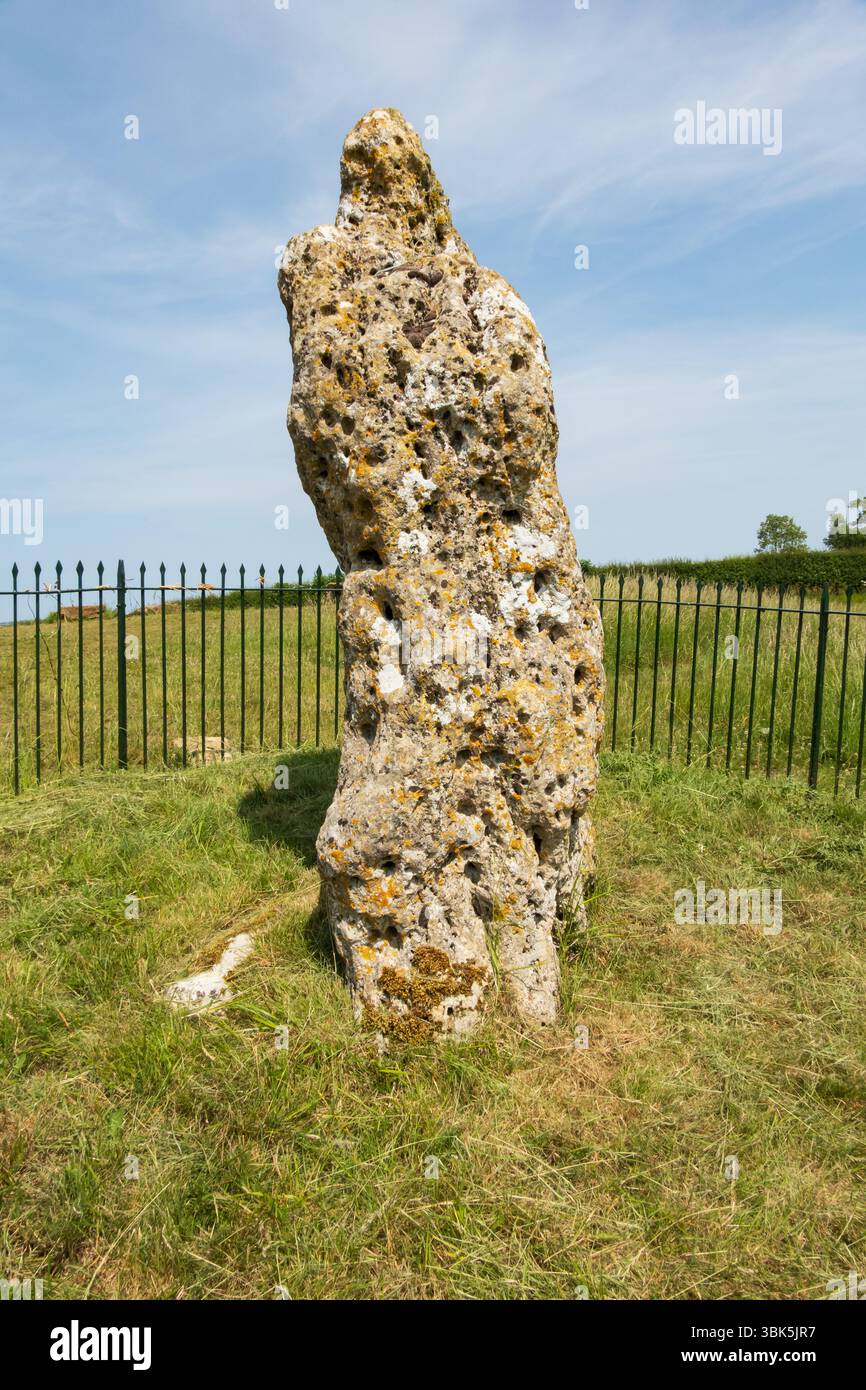 The King Stone, Rollright standing stones, Long Compton, Oxfordshire ...