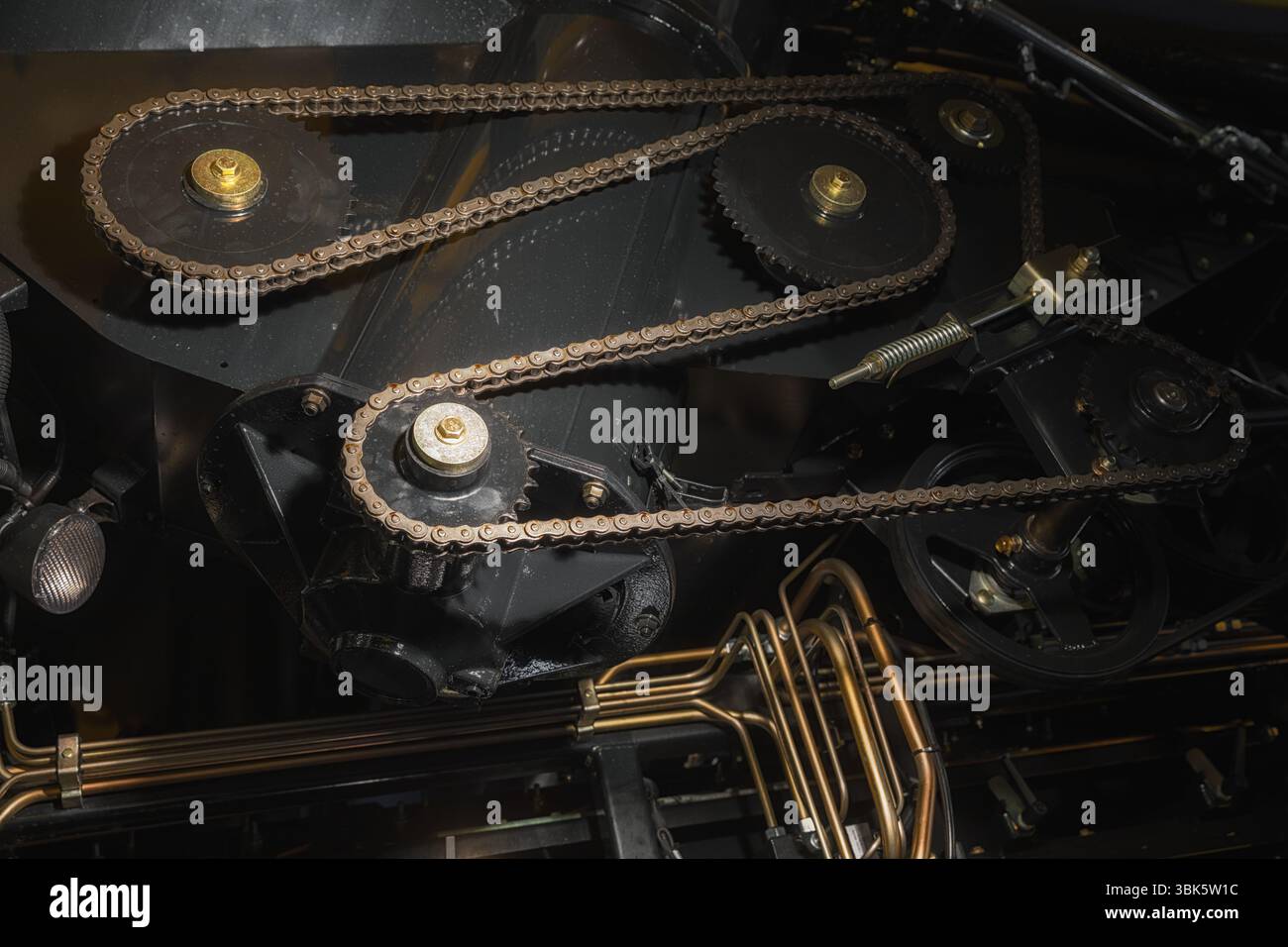 Timing chain of an industrial mechanism close up photo Stock Photo - Alamy