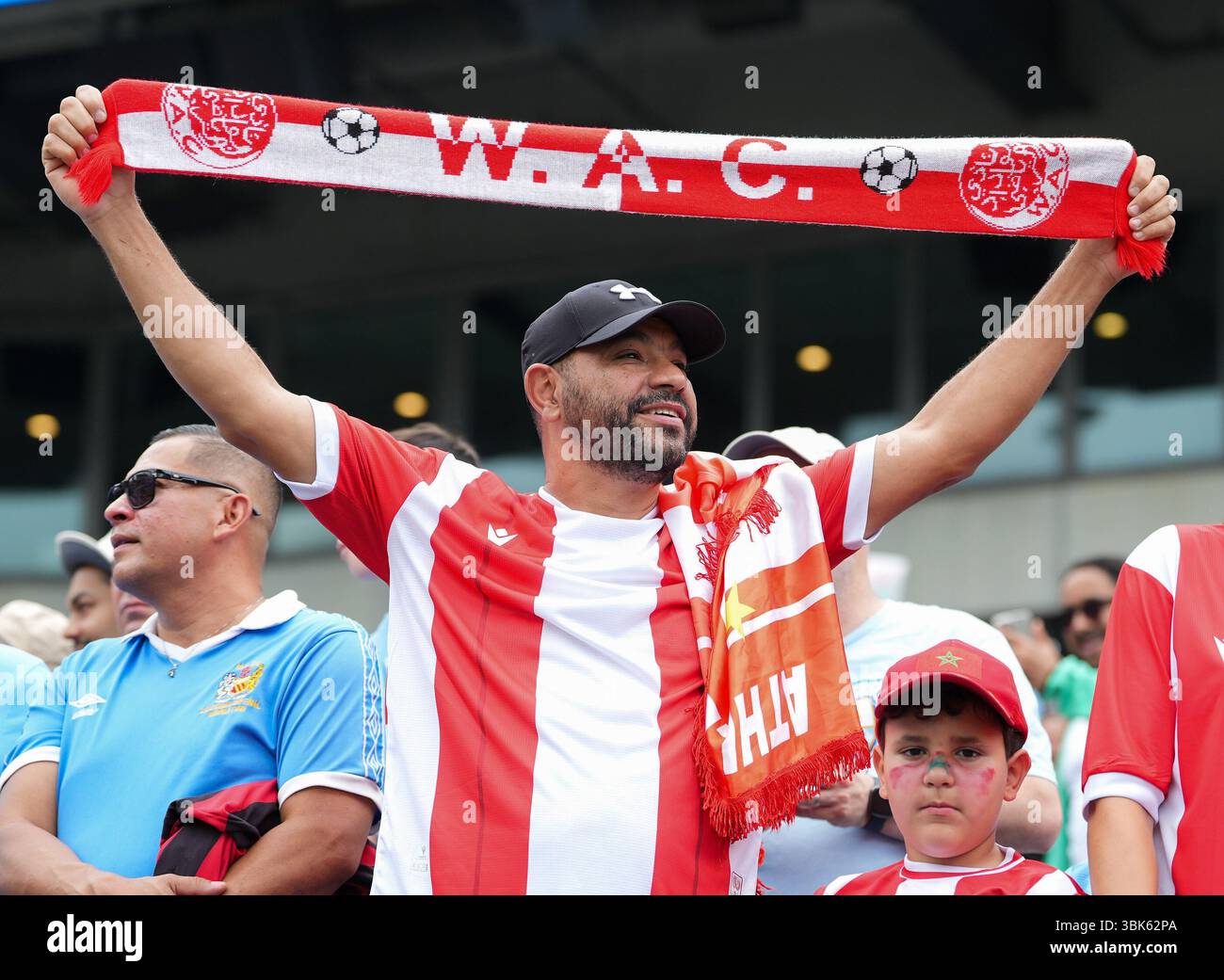 A Wydad AC fan before the match USA, Manchester City vs Wydad AC, FIFA ...