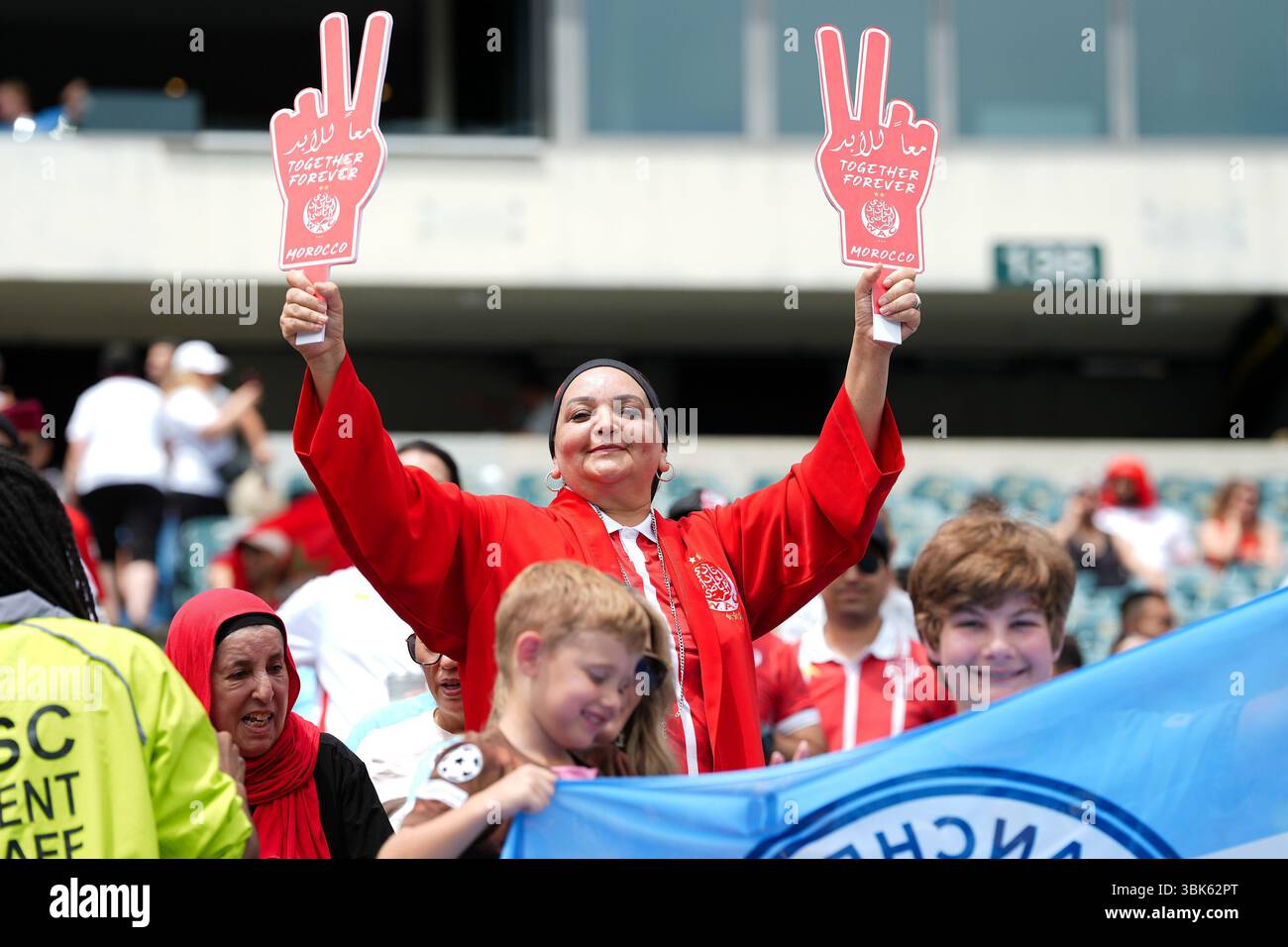 Philadelphia, Vereinigte Staaten. 18th June, 2025. A Wydad AC fan ...