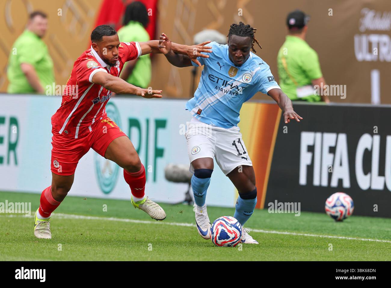PHILADELPHIA, PA - JUNE 18: Jeremy Doku #11 of Manchester City controls ...