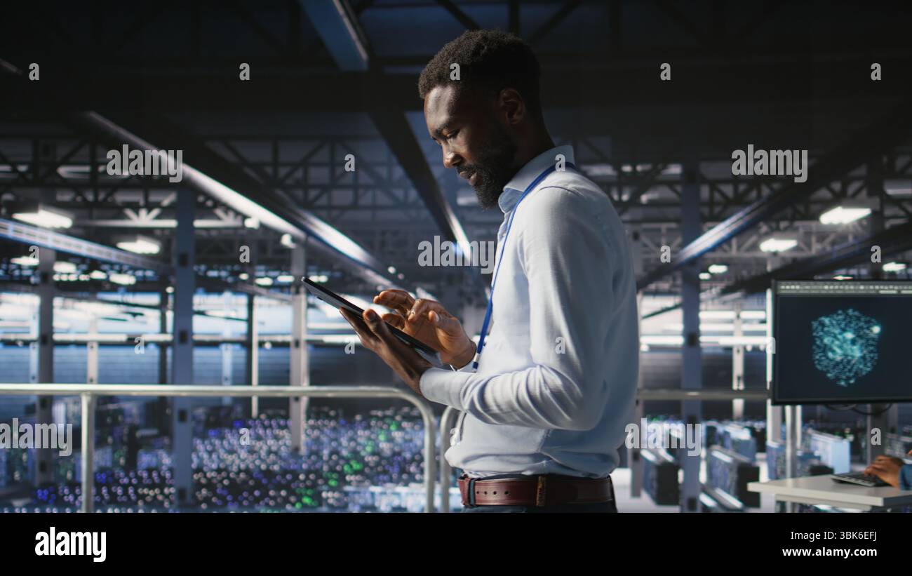 Technician walks in data hi-res stock photography and images - Alamy