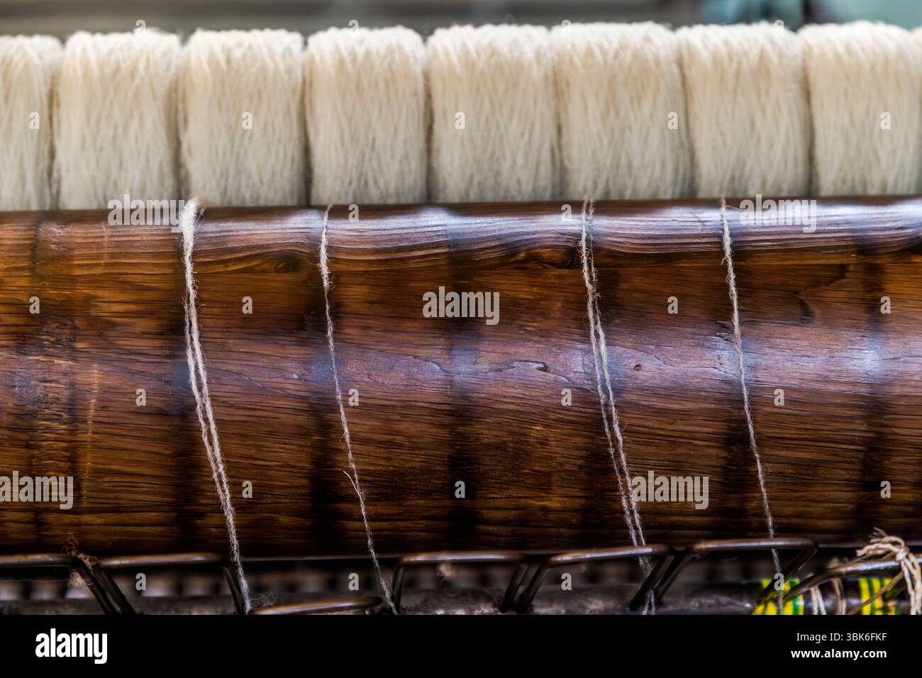 Raw material processes hi-res stock photography and images - Alamy