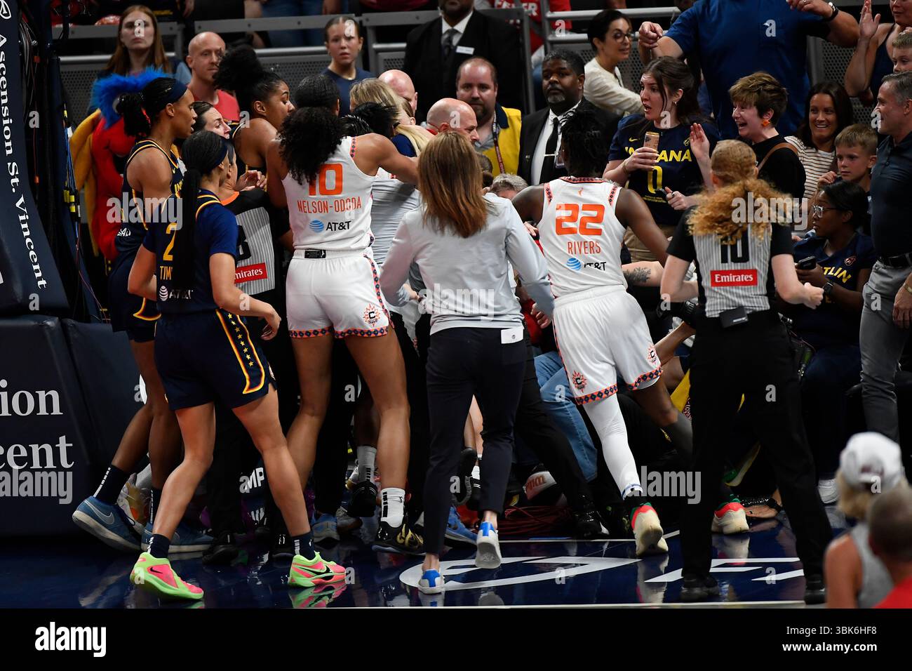 INDIANAPOLIS, IN - JUNE 17: Connecticut Sun players and staff and ...
