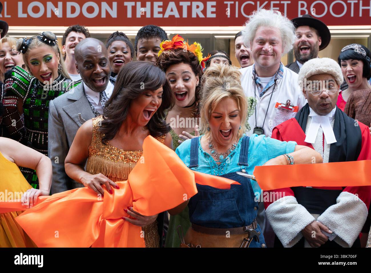 Starlight express 101 dalmatians hi-res stock photography and images ...
