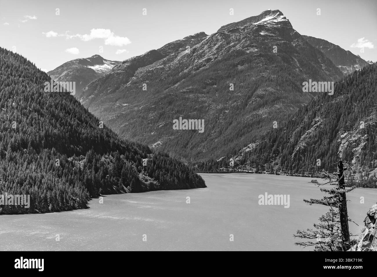 Nature landscape. Diablo Lake in North Cascades National Park. Scenic ...