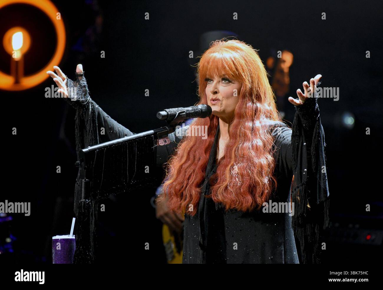 Sc. 18th June, 2025. Wynonna Judd on stage for Wynonna Judd - The ...