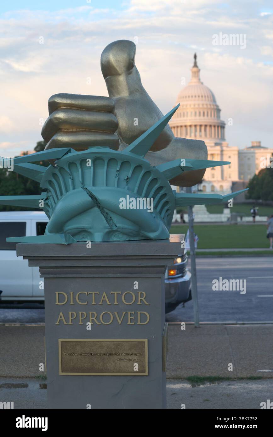 WASHINGTON, D.C. - JUNE 18: View of the Eight-foot-tall 'Dictator ...