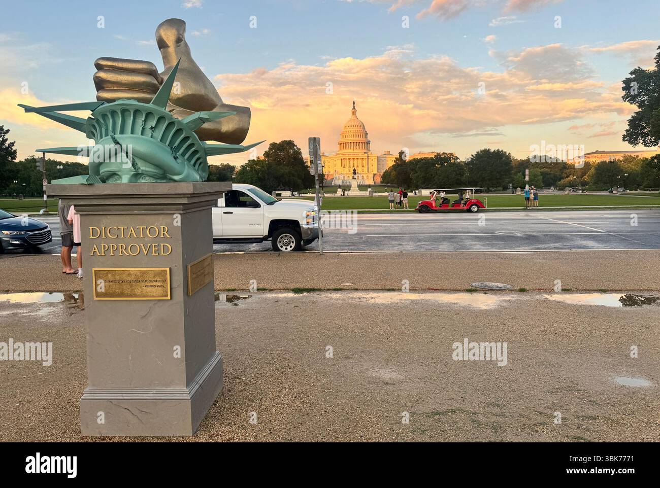 WASHINGTON, D.C. - JUNE 18: View of the Eight-foot-tall 'Dictator ...