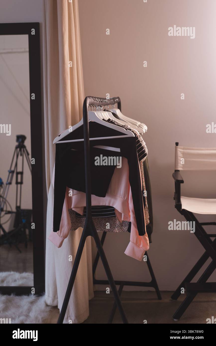 Film rack hi-res stock photography and images - Alamy