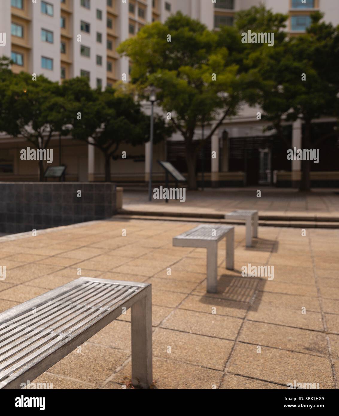 Concrete bench seat hi-res stock photography and images - Alamy