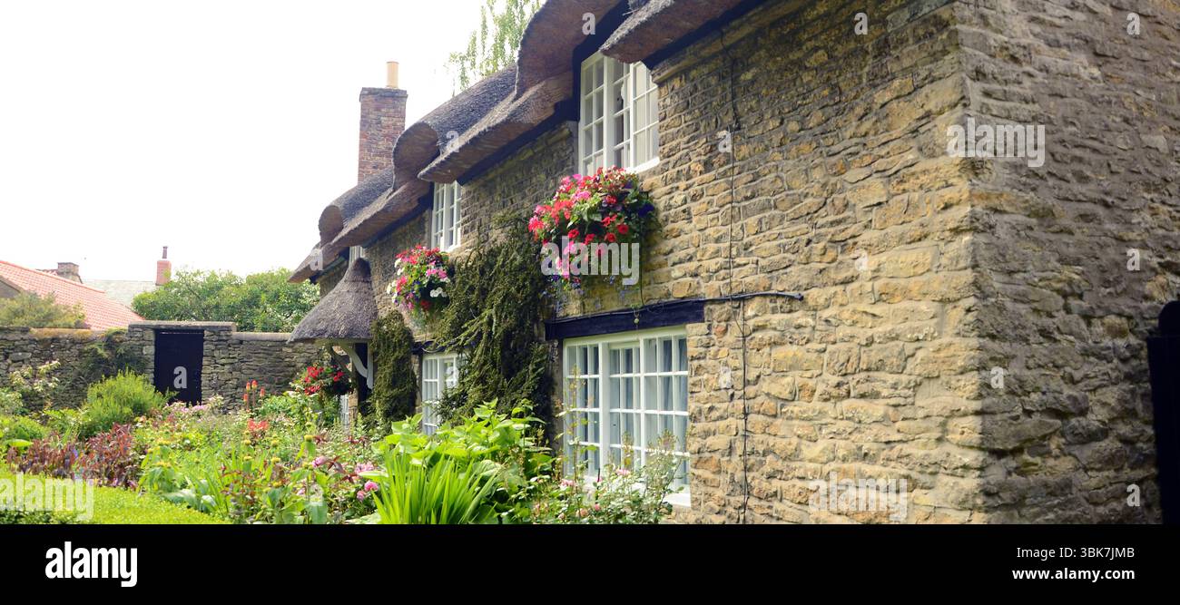 The Thatched Cottage, Beck Isle Cottage Thornton le Dale, North ...