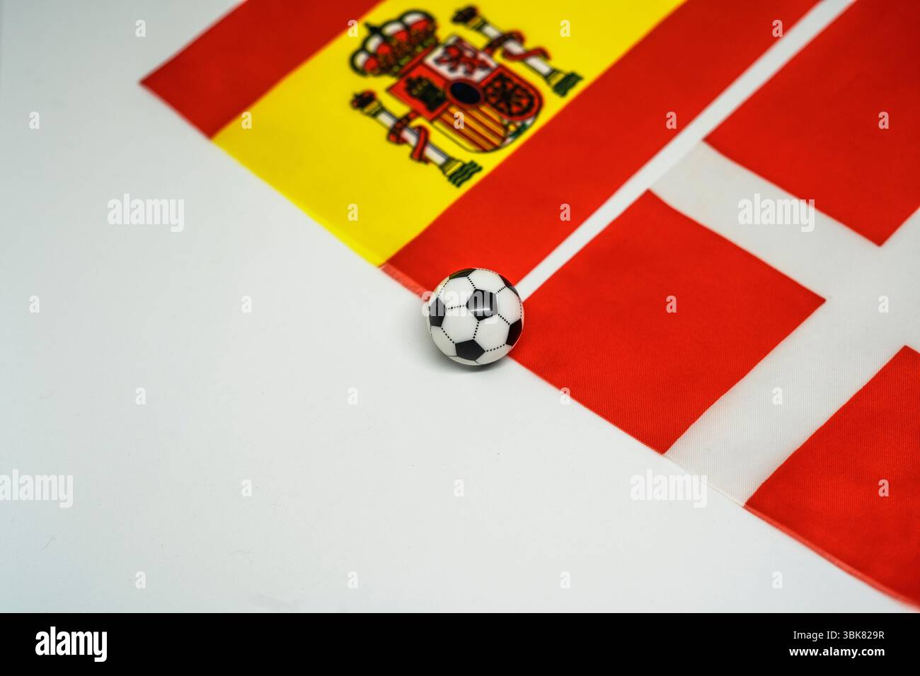 Denmark spain football hi-res stock photography and images - Alamy