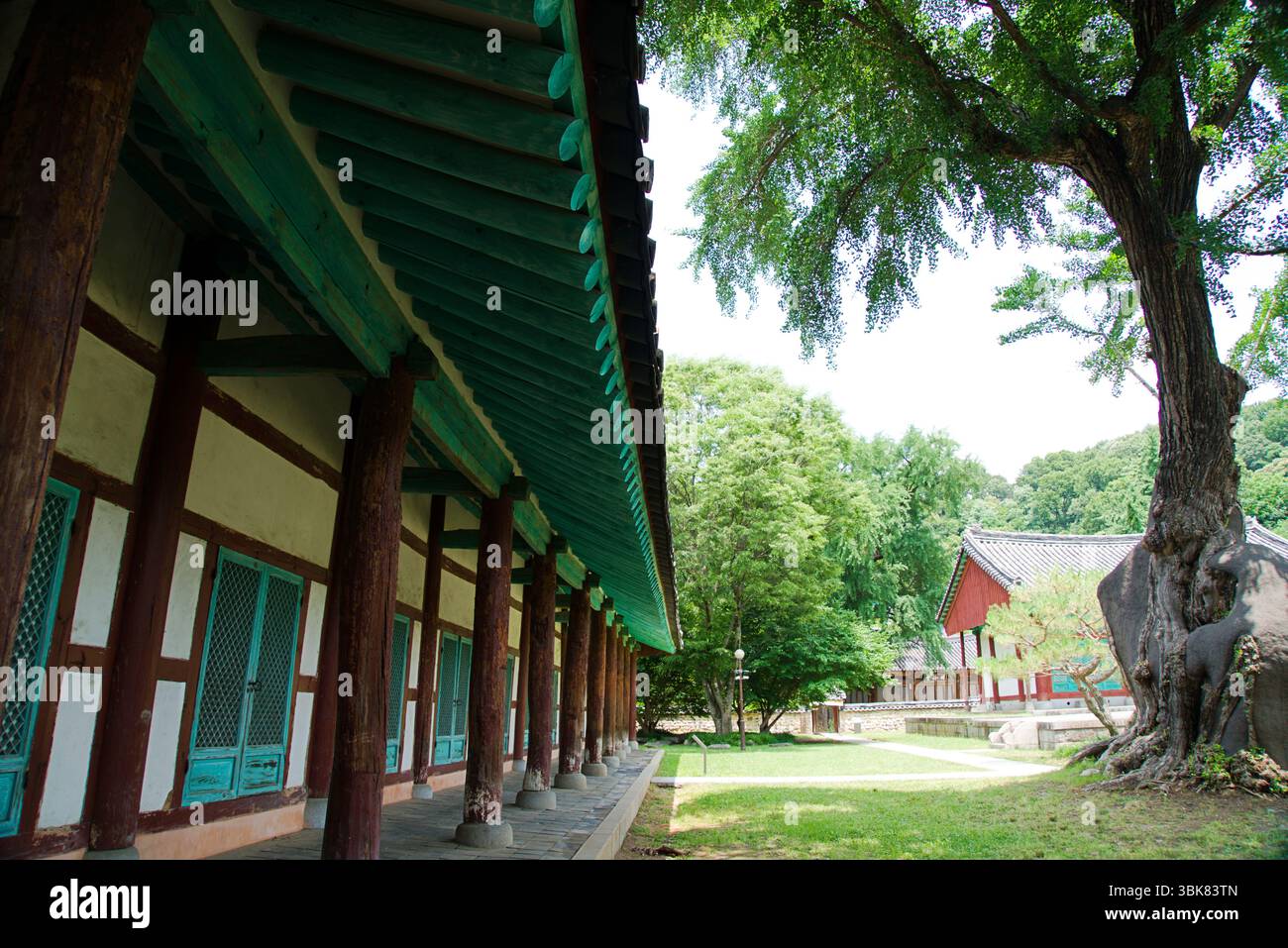 Jeonju Traditional Hanok Village in Korea Stock Photo - Alamy
