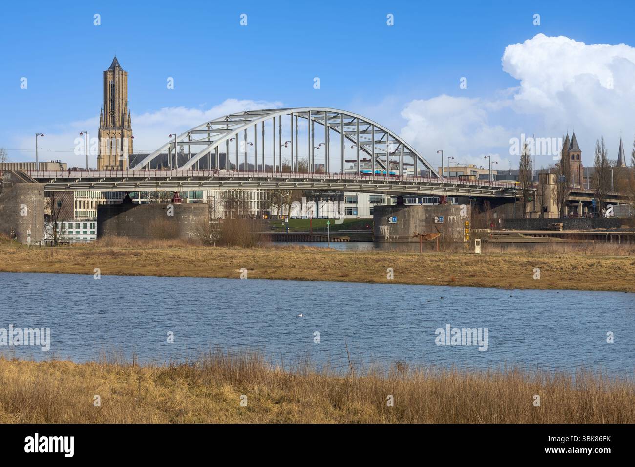 Wide view of the John Frost Bridge over the Rhine in Arnhem ...