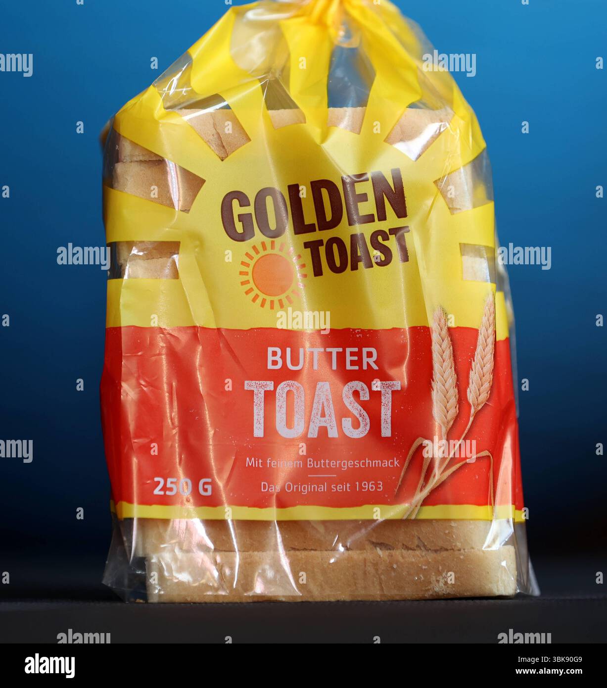 Hier im Bild eine Packung, Golden Toast, Butter Toast, Toastbrot, 250 ...