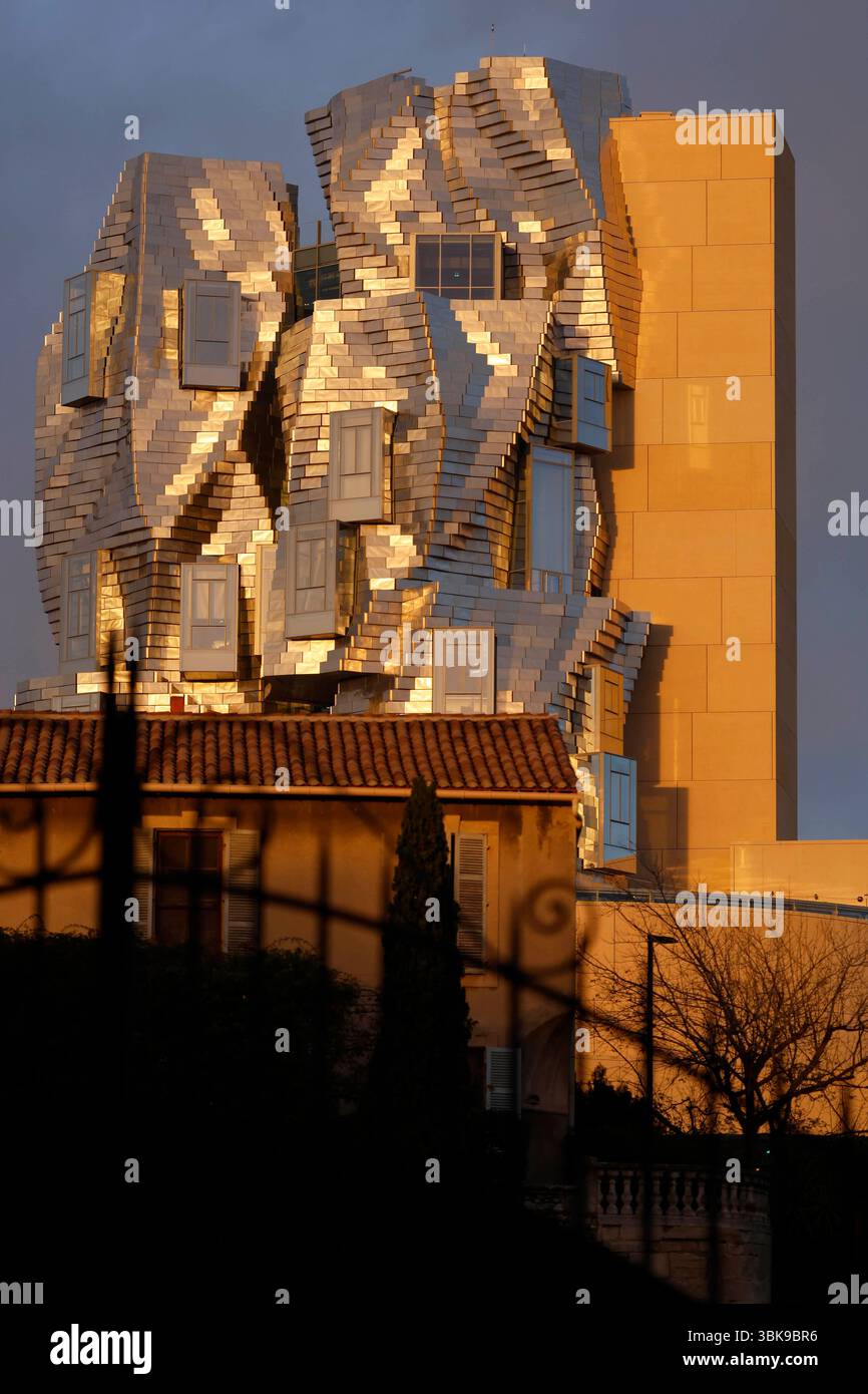 Arles, Frankreich , Normandie, 22.12. 2022, Das Gebäude des ...